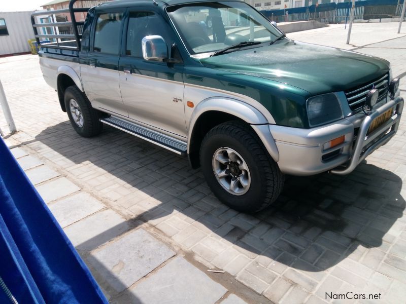 Used Mitsubishi Triton V6 automatic 4x4 | 1999 Triton V6 automatic 4x4 ...