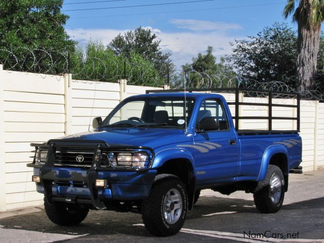 Used Toyota Hilux | 2000 Hilux for sale | Windhoek Toyota Hilux sales ...