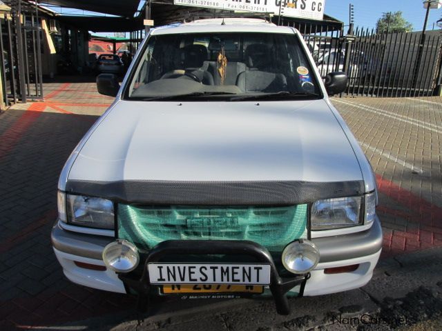 Used Isuzu KB 320 | 2001 KB 320 for sale | Windhoek Isuzu KB 320 sales ...