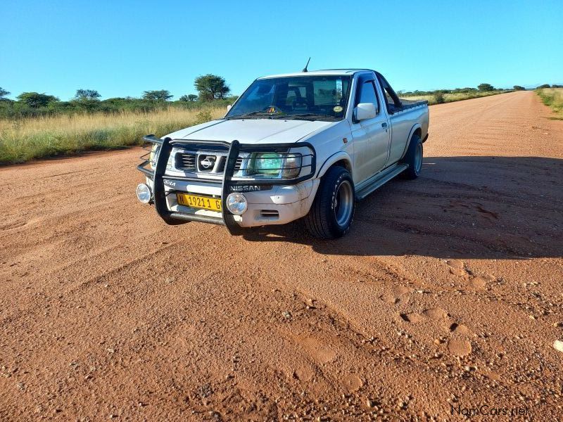 Used Nissan NP300 V6 | 2001 NP300 V6 for sale | Swakopmund Nissan NP300 ...