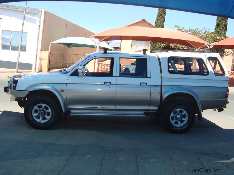 Used Mitsubishi Colt 3.0 V6 4x4 D/Cab Rodeo | 2002 Colt 3.0 V6 4x4 D ...