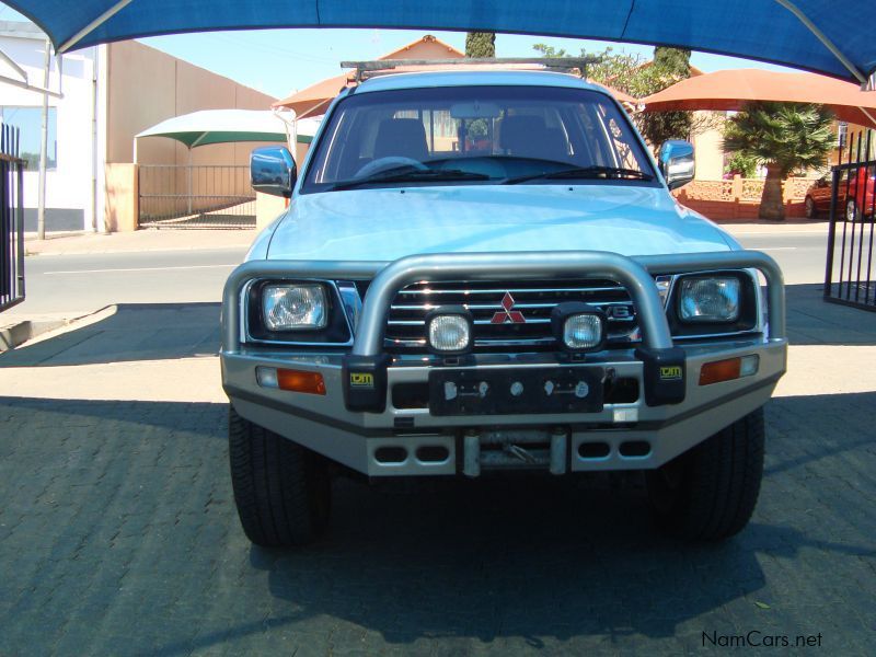 Used Mitsubishi Colt 3.0 V6 4x4 D/Cab Rodeo | 2002 Colt 3.0 V6 4x4 D ...