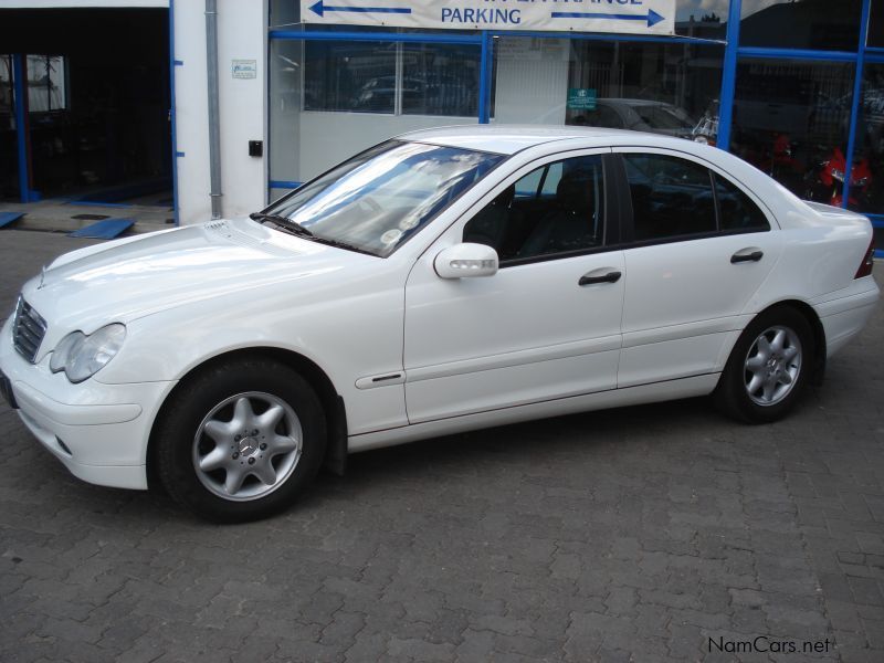 Used Mercedes-Benz C180K | 2003 C180K for sale | Windhoek Mercedes-Benz ...