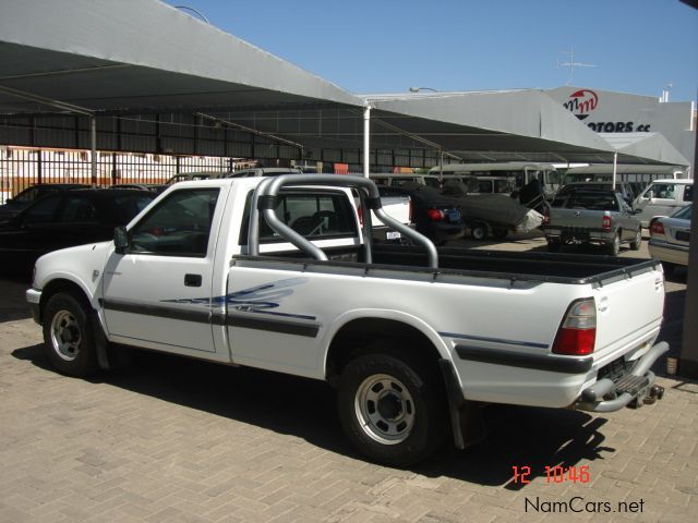 Used Isuzu KB250 D | 2004 KB250 D for sale | Windhoek Isuzu KB250 D ...