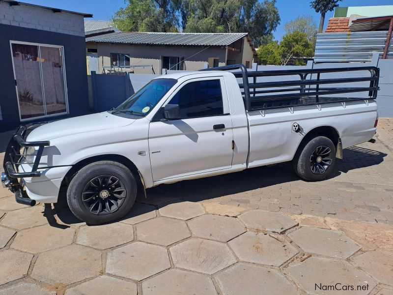 Used Mitsubishi Colt 2.0 | 2005 Colt 2.0 for sale | Windhoek Mitsubishi ...