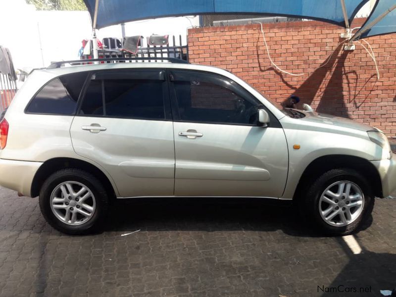 Used Toyota RAV 4 | 2005 RAV 4 for sale | Windhoek Toyota RAV 4 sales ...
