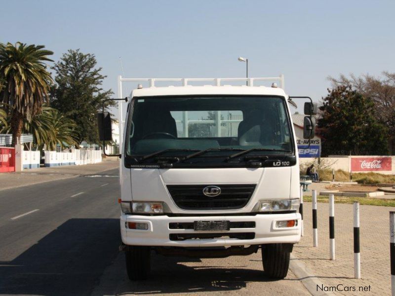 Used UD UD-100 with dropside | 2008 UD-100 with dropside for sale ...