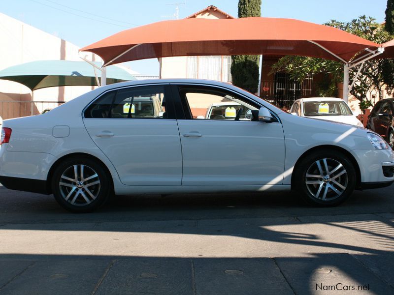 Used Volkswagen Jetta 2.0 TDi Highline M/T 6-Speed Sport | 2009 Jetta 2 ...