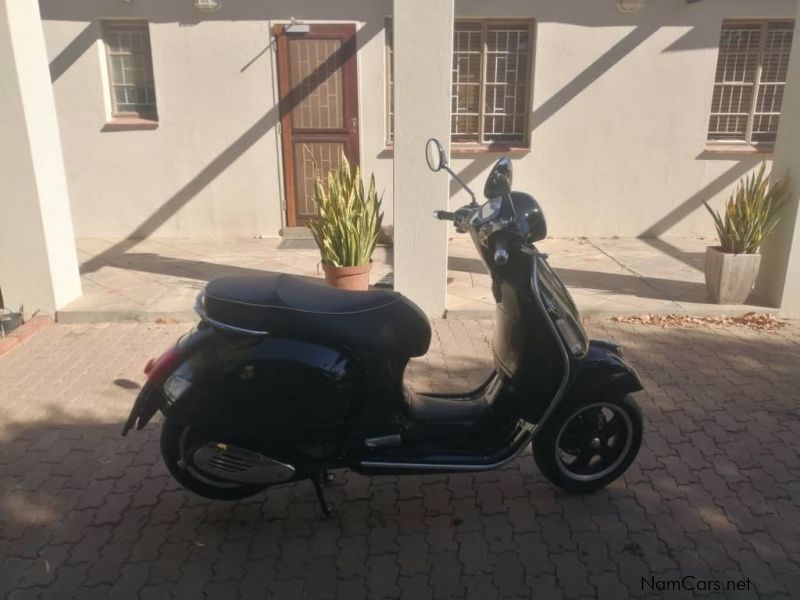 Used Piaggio Vespa GTS 300 Super | 2010 Vespa GTS 300 Super for sale | Keetmanshoop Piaggio ...