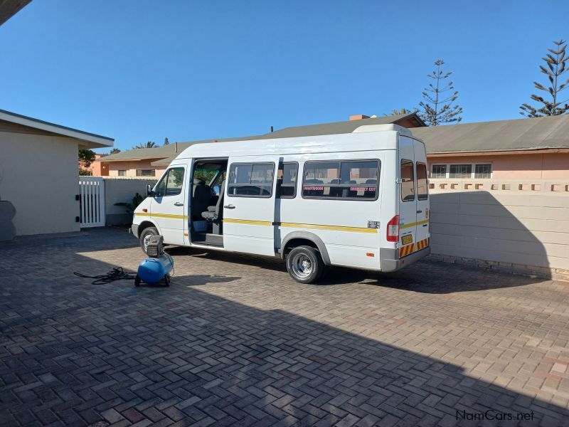 Used Mercedes-Benz Sprinter 416 CDI 22 seater | 2011 Sprinter 416 CDI ...