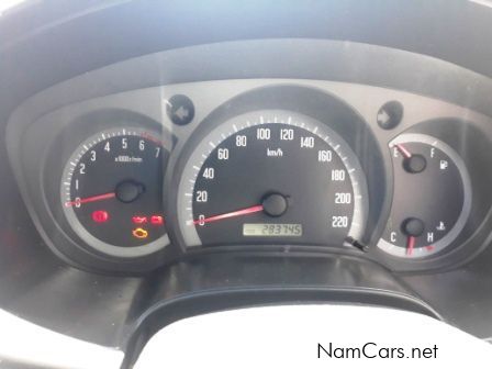 Used Isuzu KB 200 2.0L Fleetside 4x2 DifLock | 2012 KB 200 2.0L ...