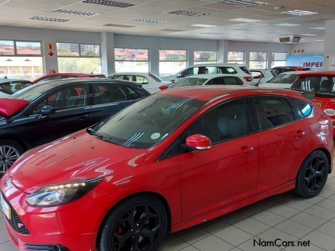 Used Ford Focus 2.0 GTDI ST3 | 2013 Focus 2.0 GTDI ST3 for sale ...