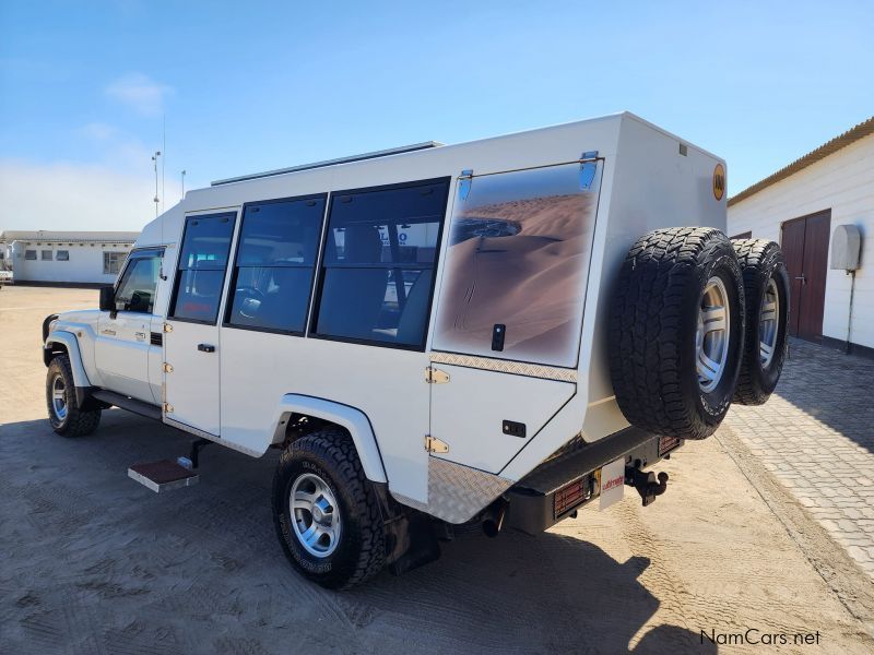 Used Toyota Land Cruiser 4.0 v6 M/T 4x4 Game Viewer 9Seater | 2013 Land ...