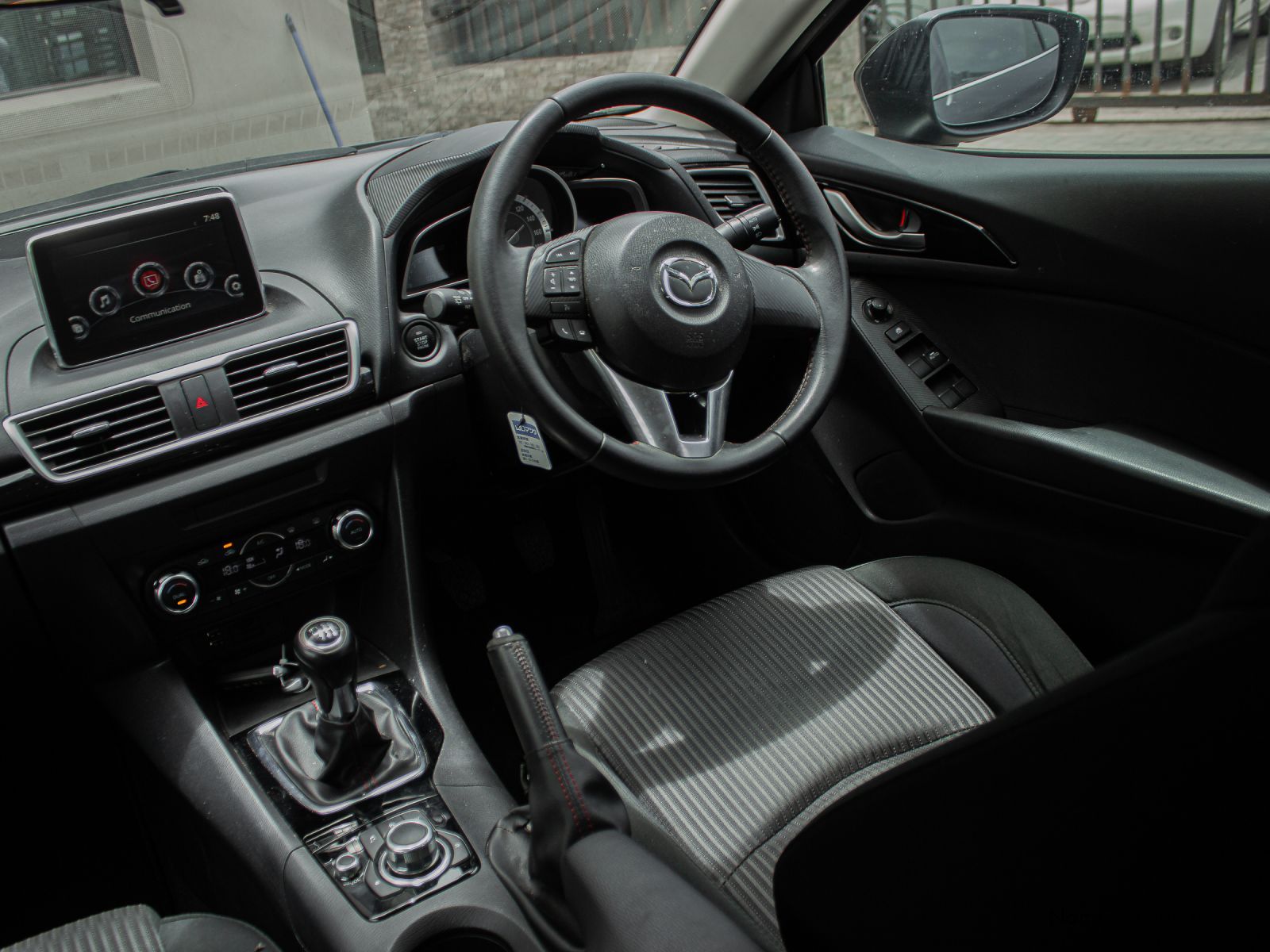 Used Mazda AXELA | 2014 AXELA for sale | Walvis Bay Mazda AXELA sales ...