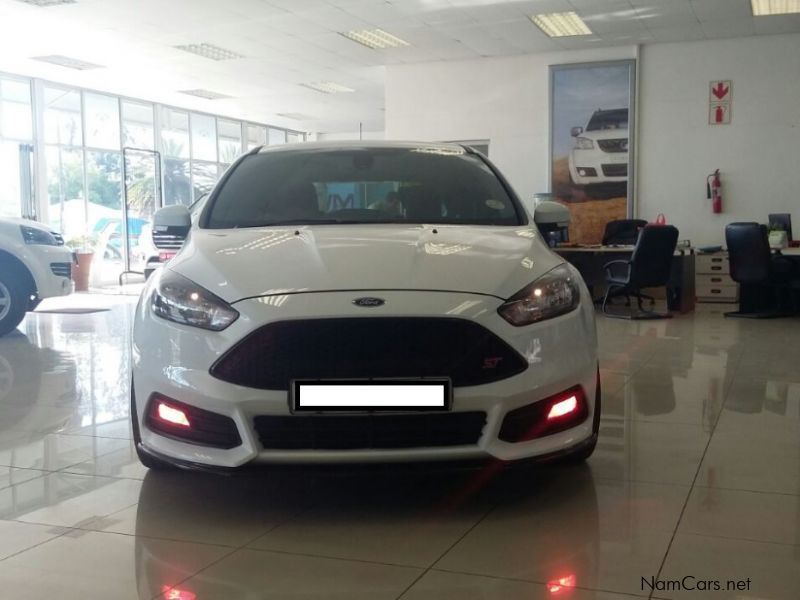 Used Ford Focus ST 2.0 | 2015 Focus ST 2.0 for sale | Windhoek Ford ...