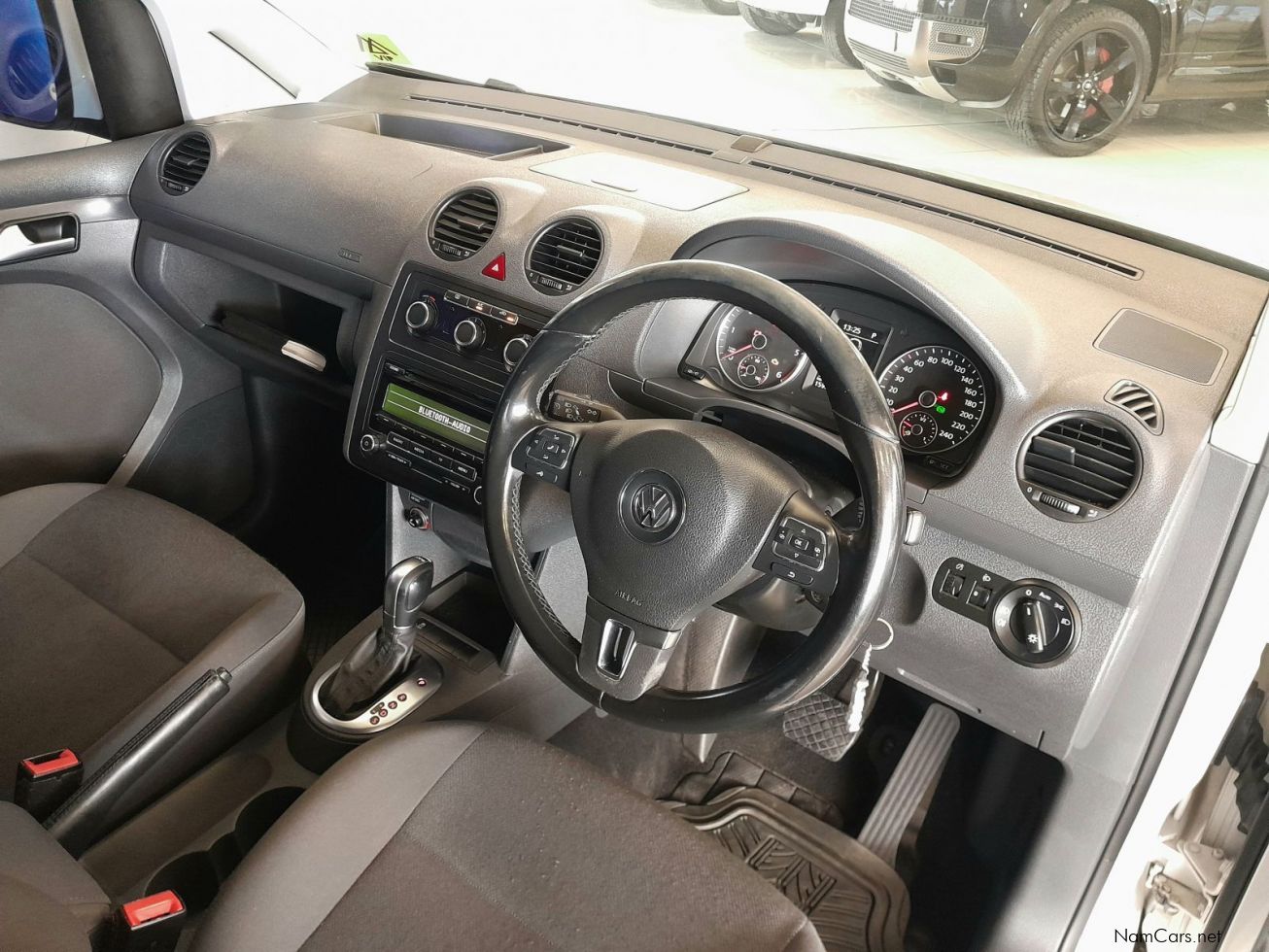 Used Volkswagen Caddy Maxi 2.0TDI Trend DSG | 2015 Caddy Maxi 2.0TDI ...