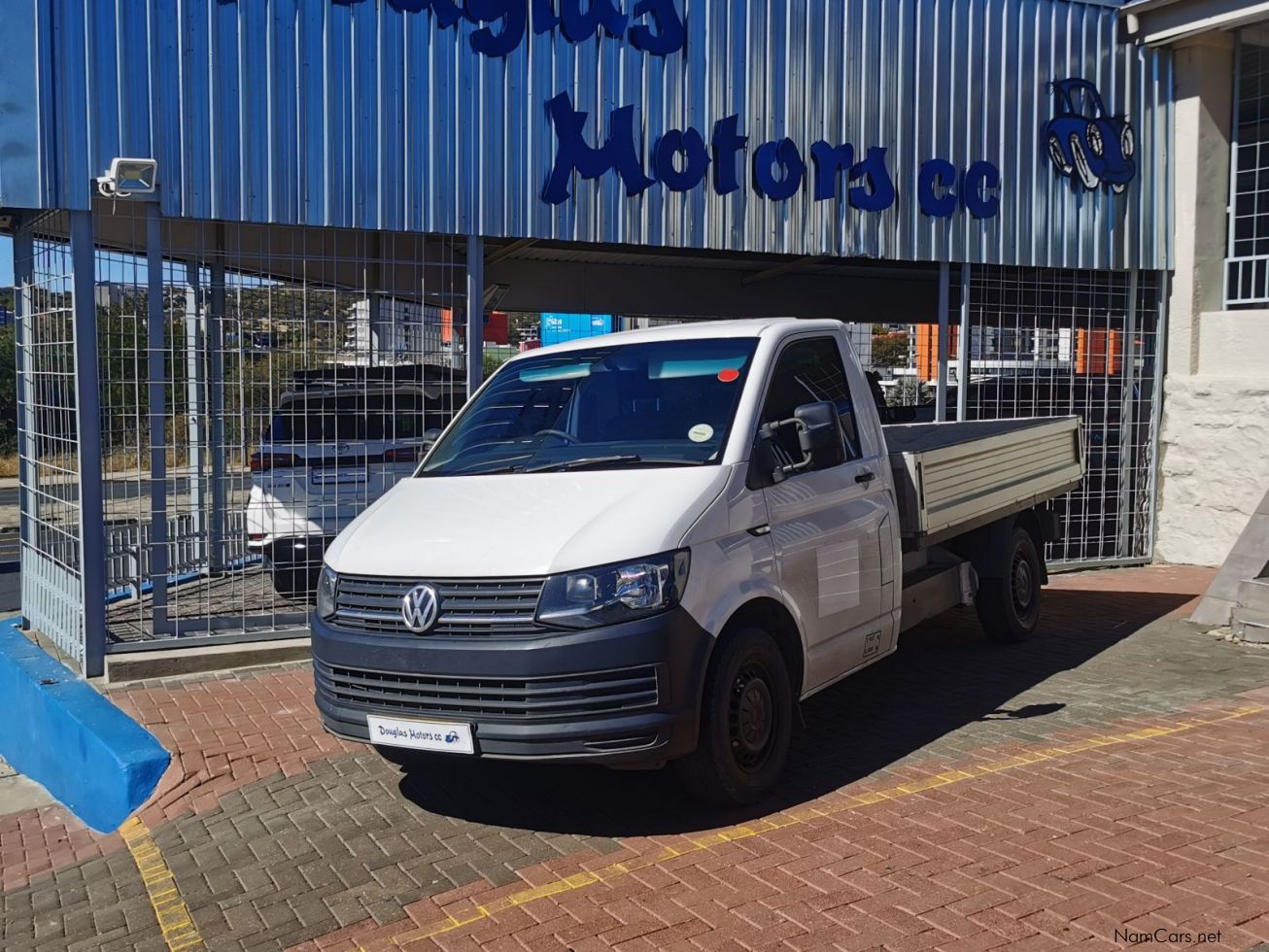 Used Volkswagen Transporter T5 2.0TDi F/cab LWB | 2015 Transporter T5 2 ...