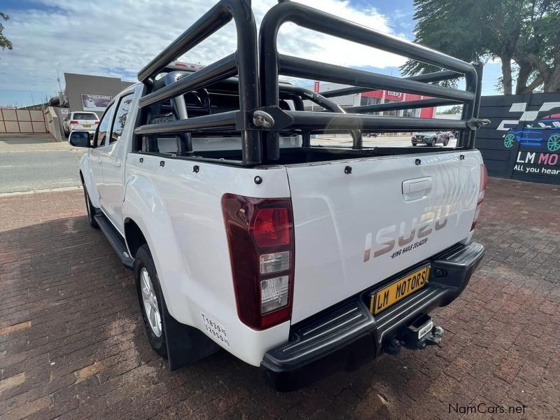 Used Isuzu KB240 Le 2.4 Petrol 4x4 Manual P/U D/C | 2016 KB240 Le 2.4 ...
