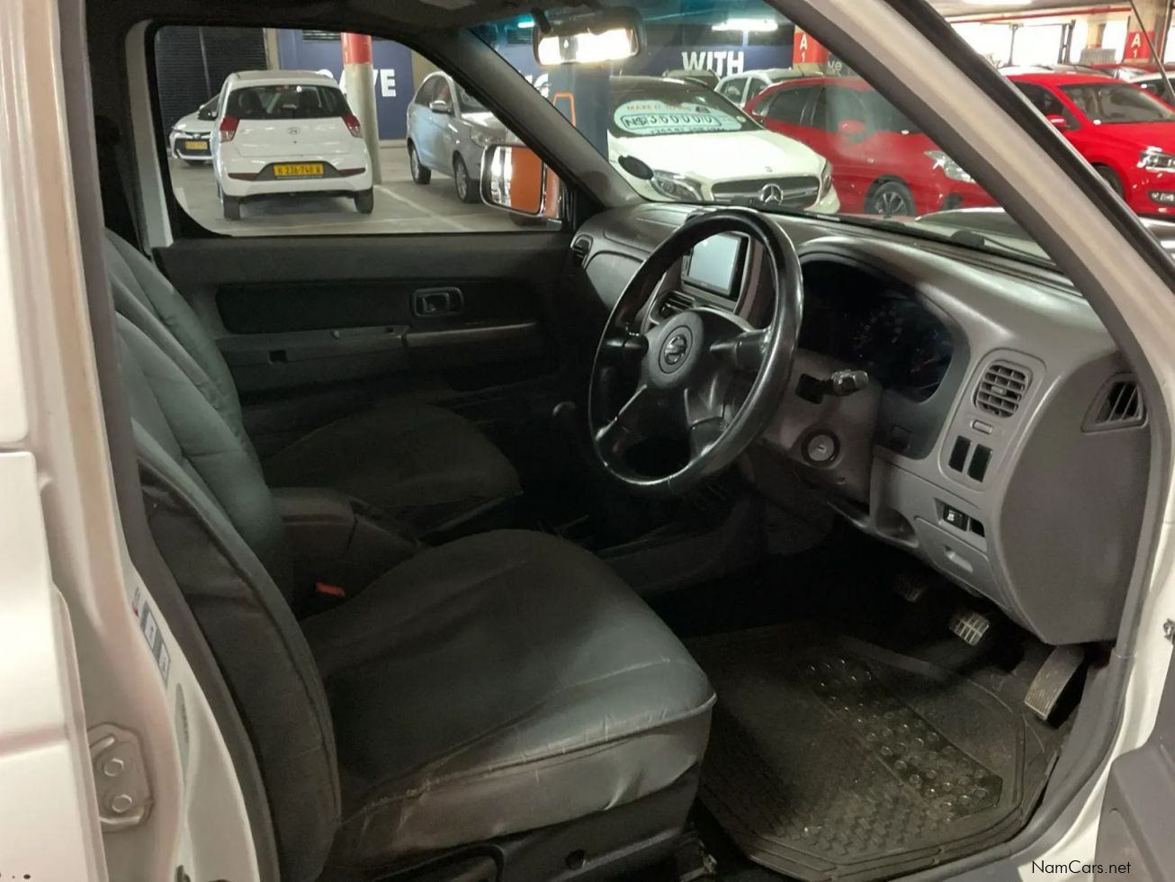 Used Nissan Np300 2.5 TDI Hi-Rider Pick Up Double Cab | 2016 Np300 2.5 ...