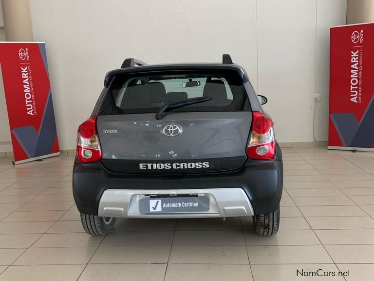 Used Toyota Etios Hatch Cross 1.5 Xs HB | 2017 Etios Hatch Cross 1.5 Xs ...