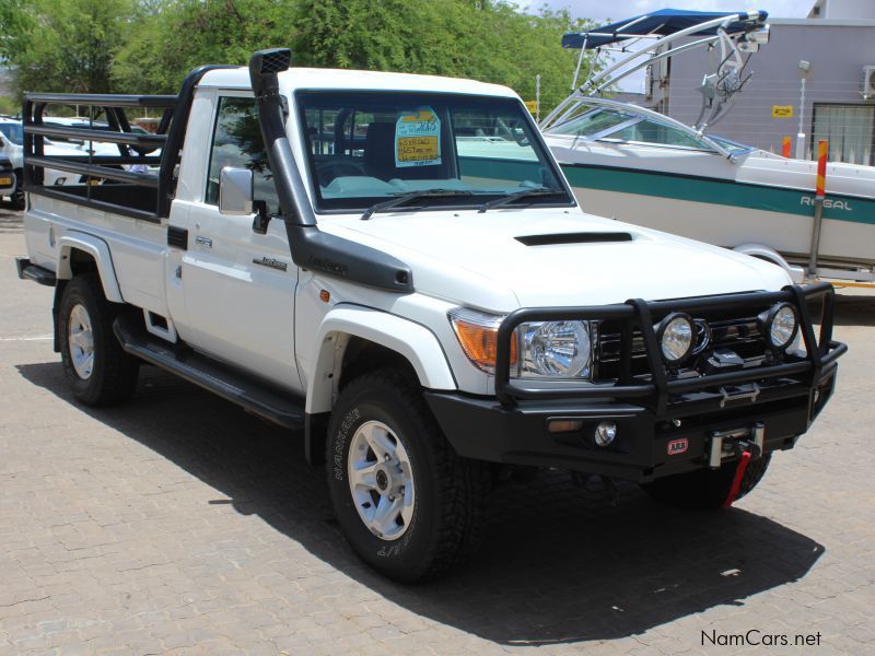 Used Toyota Land Cruiser 4.5 V8 D4D s Cab | 2018 Land Cruiser 4.5 V8 ...