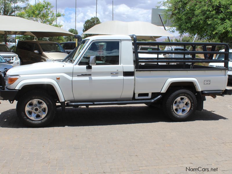 Used Toyota Land Cruiser 4.5 V8 D4D s Cab | 2018 Land Cruiser 4.5 V8 ...