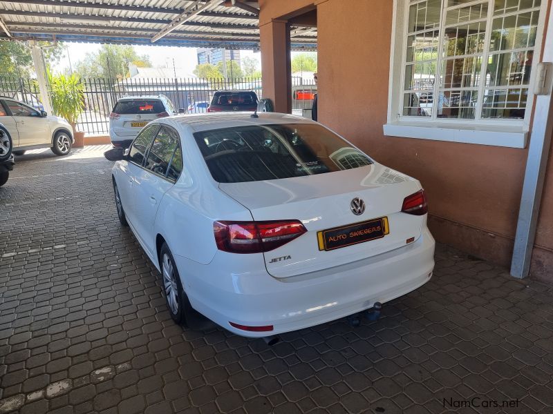 Used Volkswagen Jetta 1.6 Conceptline MT | 2018 Jetta 1.6 Conceptline ...