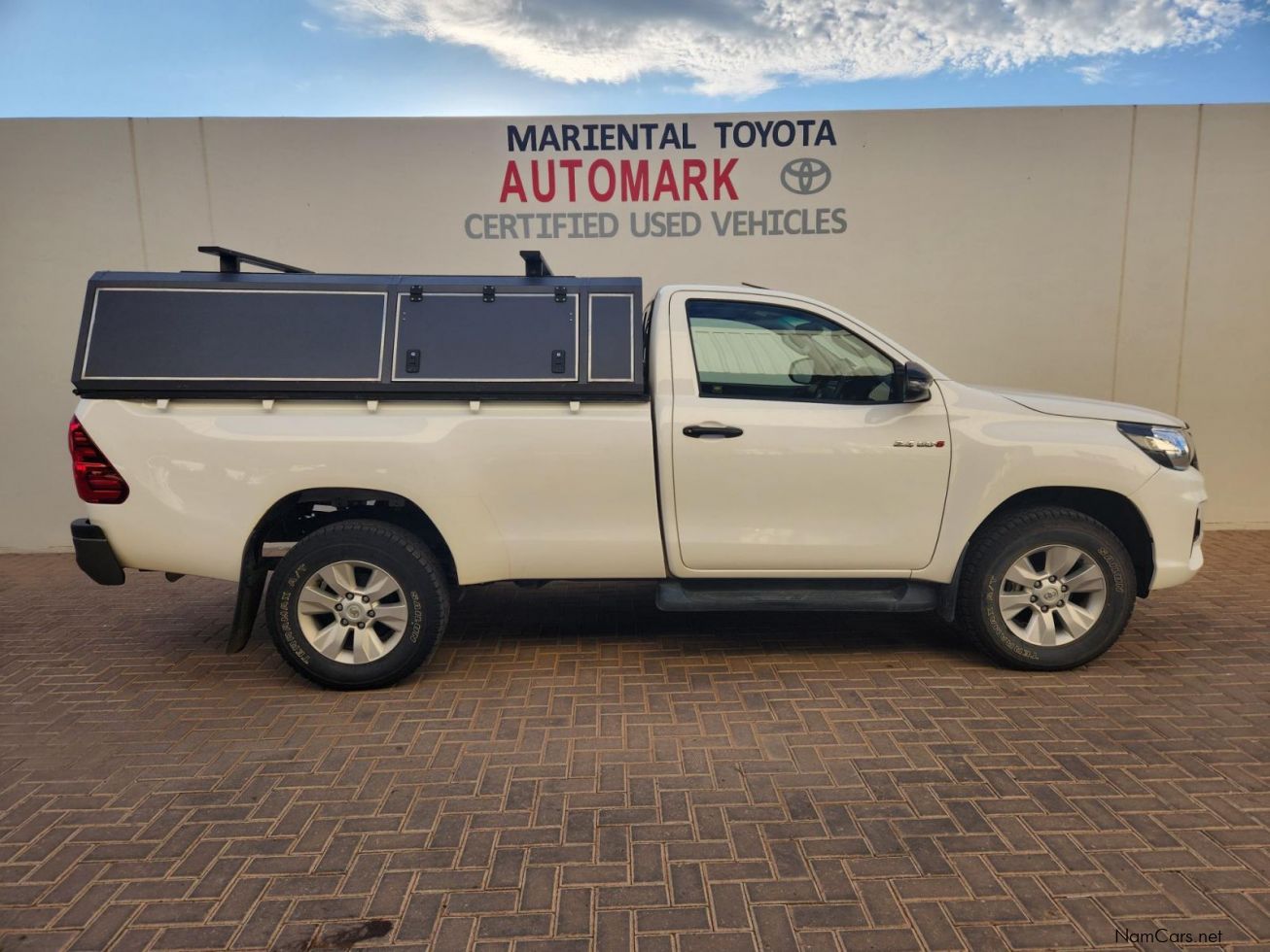 Used Toyota Hilux SC 2.4GD6 4x2 SRX MT | 2019 Hilux SC 2.4GD6 4x2 SRX ...