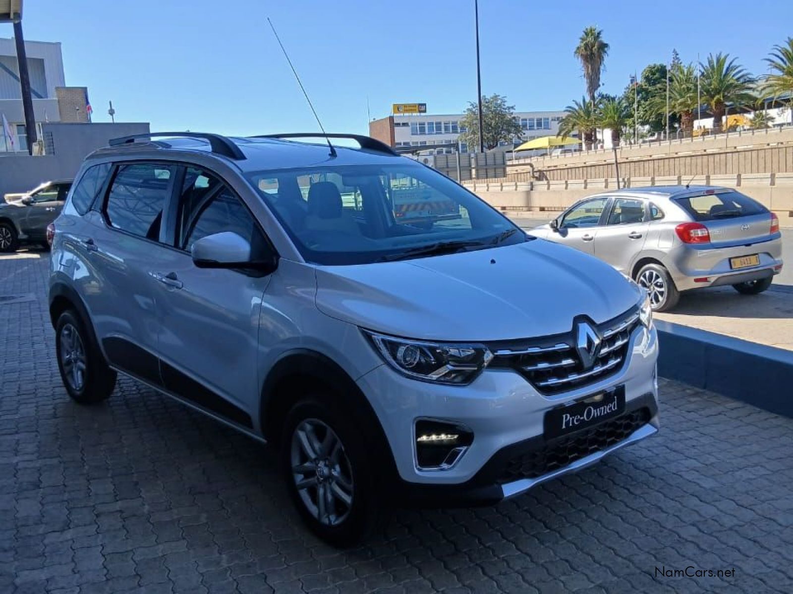 Used Renault Triber 1.0 Prestige / Intens AMT | 2021 Triber 1.0 ...