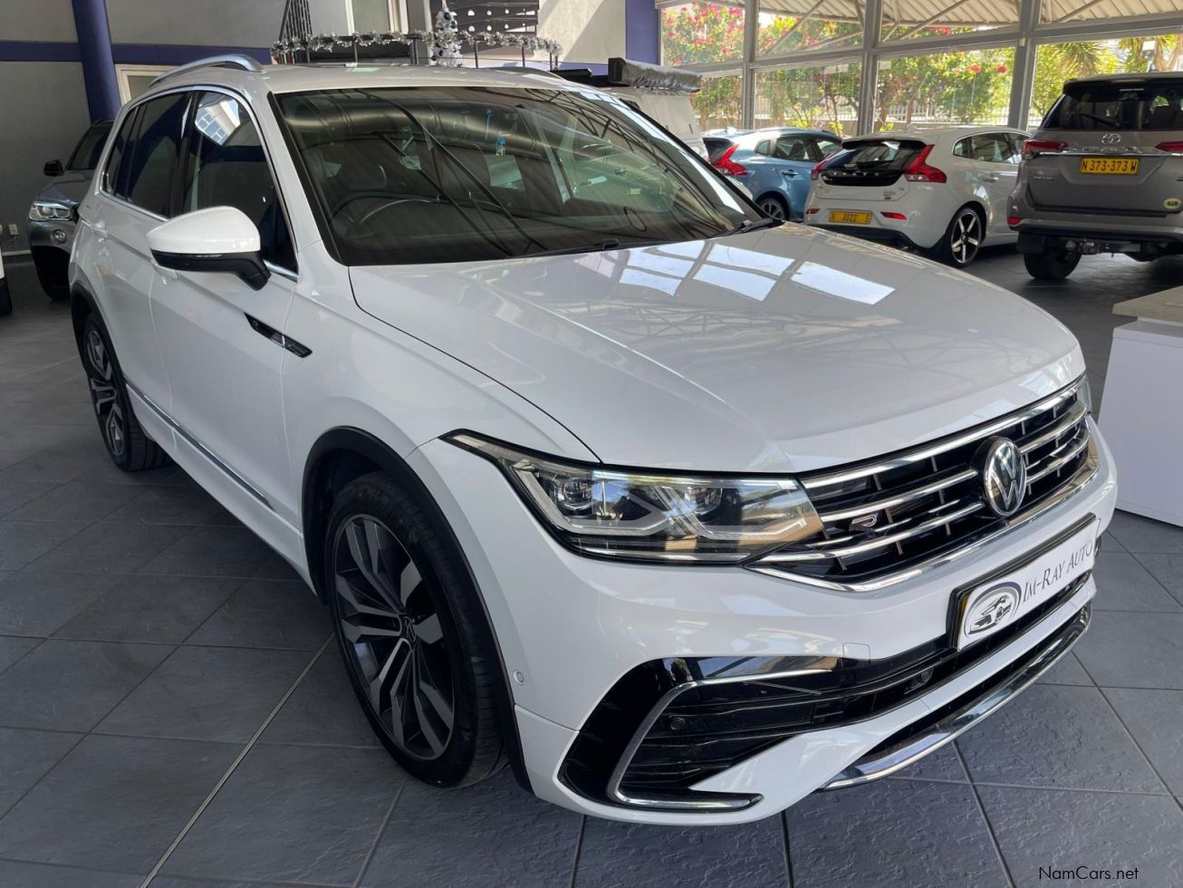 Used Volkswagen Tiguan 2.0 Tsi R-Line 4Mot DSG | 2021 Tiguan 2.0 Tsi R ...