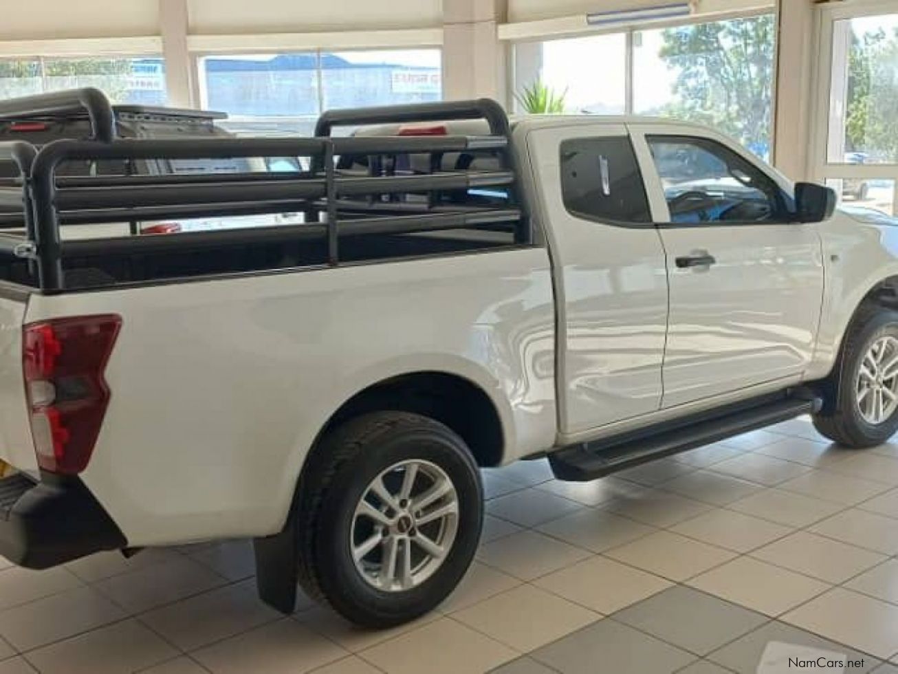 Used Isuzu D MAX 1,9 EX CAB HR L | 2023 D MAX 1,9 EX CAB HR L for sale ...