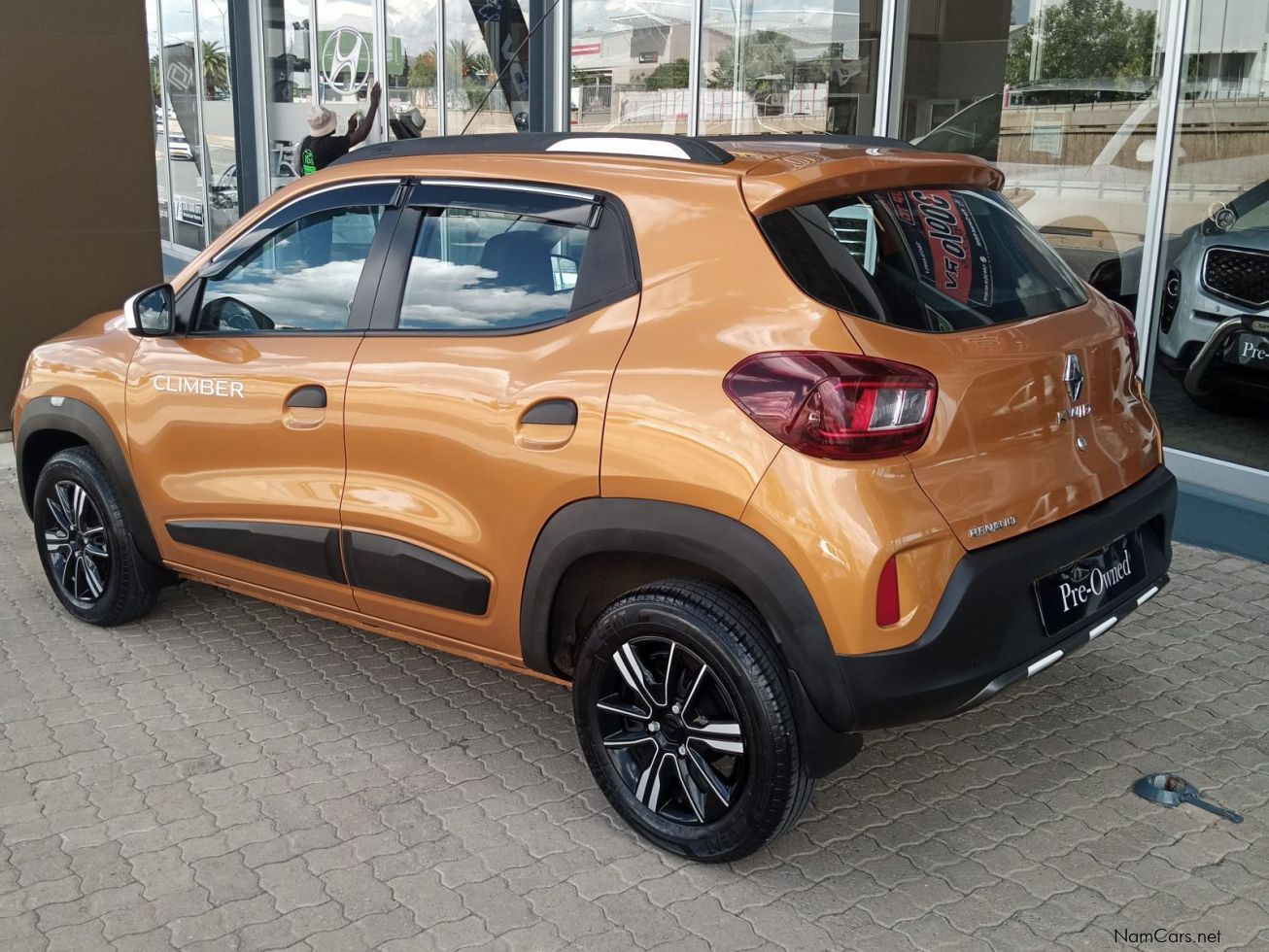 Used Renault Kwid 1.0 Climber 5d | 2023 Kwid 1.0 Climber 5d for sale | Windhoek Renault Kwid 1.0 ...