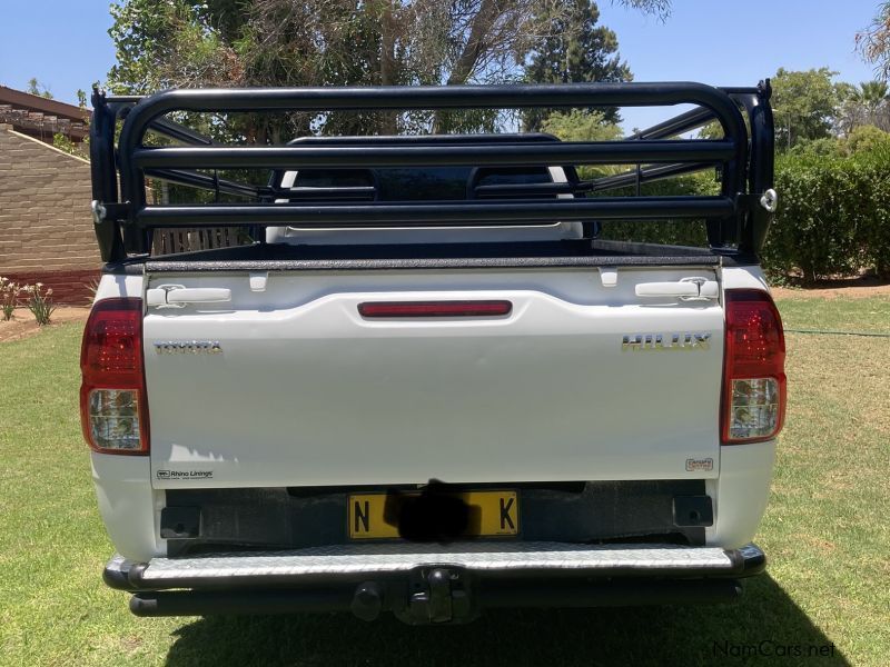 Used Toyota Hilux SC 2.4 GD 5 MT with AC | 2023 Hilux SC 2.4 GD 5 MT ...