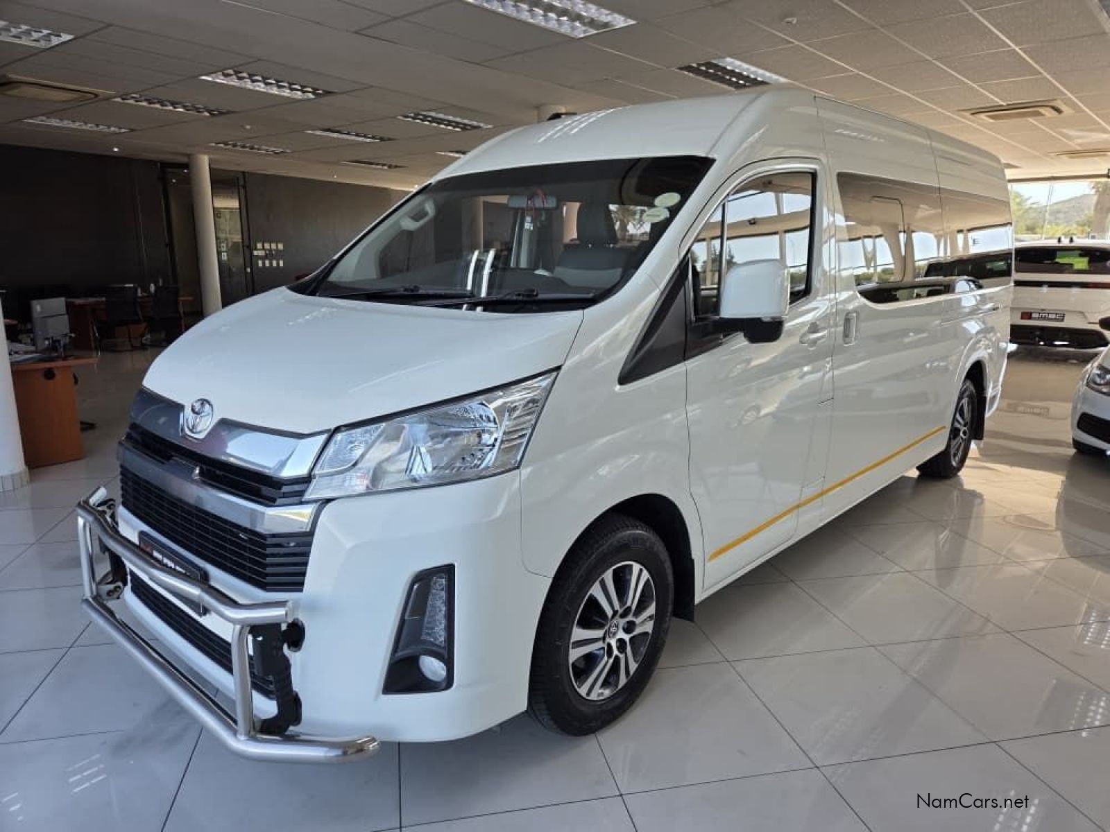 Used Toyota Quantum 2.8 GL SLWB AT 14 Seater | 2023 Quantum 2.8 GL SLWB ...
