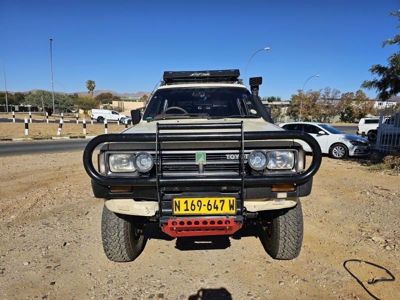 Used Toyota Hilux | 1987 Hilux for sale | Windhoek Toyota Hilux sales ...