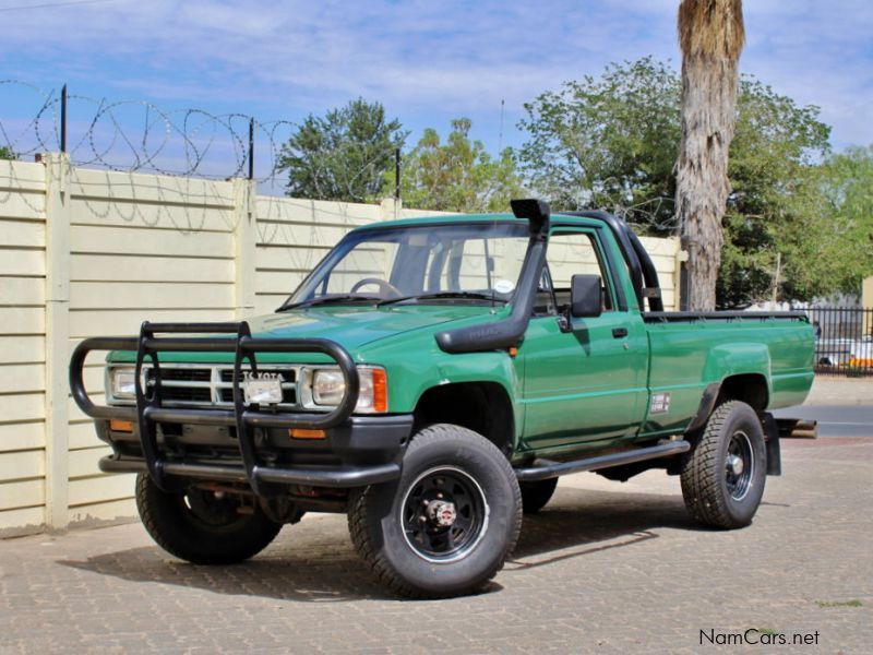 Used Toyota Hilux | 1998 Hilux for sale | Windhoek Toyota Hilux sales ...