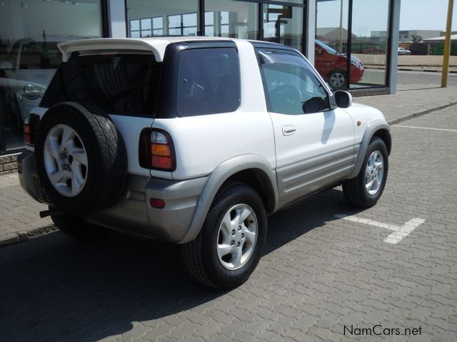 Used Toyota RAV4 3DR A/T 4x4 | 1998 RAV4 3DR A/T 4x4 for sale ...