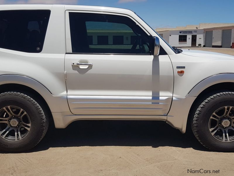 Used Mitsubishi Pajero Exceed 3.2 Di Turbo SWB 3door A/T 4x4 | 1999 ...