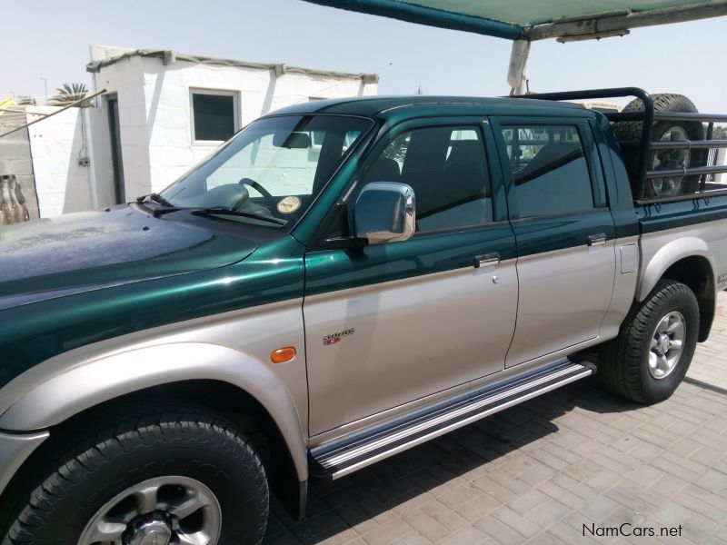 Used Mitsubishi Triton V6 automatic 4x4 | 1999 Triton V6 automatic 4x4 ...