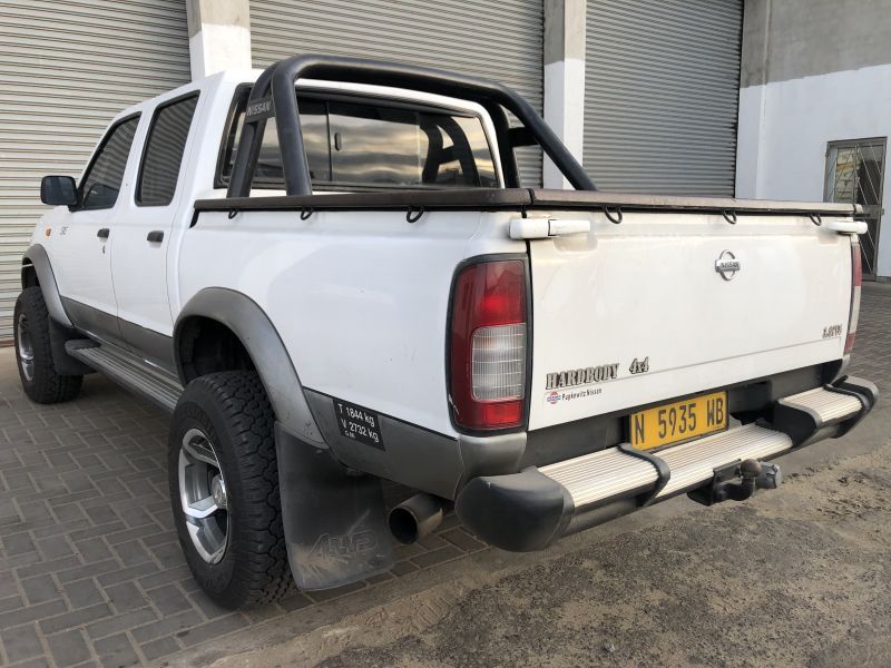 Used Nissan Hardbody 3.0i v6 | 2001 Hardbody 3.0i v6 for sale | Walvis ...