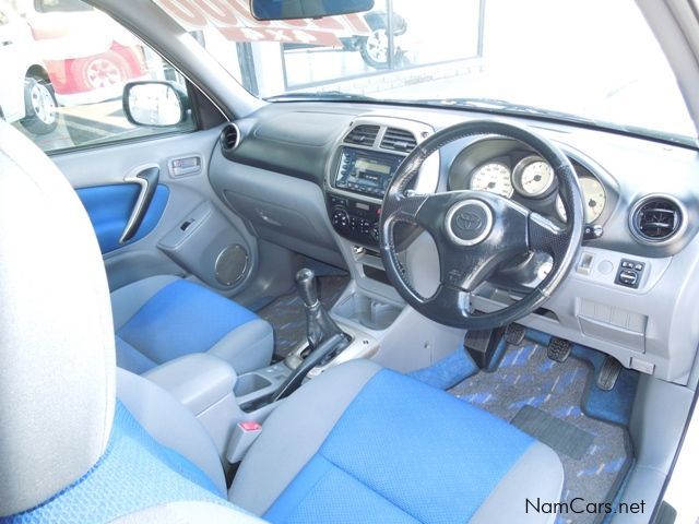 Used Toyota Rav4 2.0 3Dr 4X4 | 2001 Rav4 2.0 3Dr 4X4 for sale ...