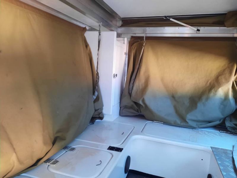 Used Echo Chobe 4x Sleeper 2003 | 2003 2003 for sale | Aranos Echo ...