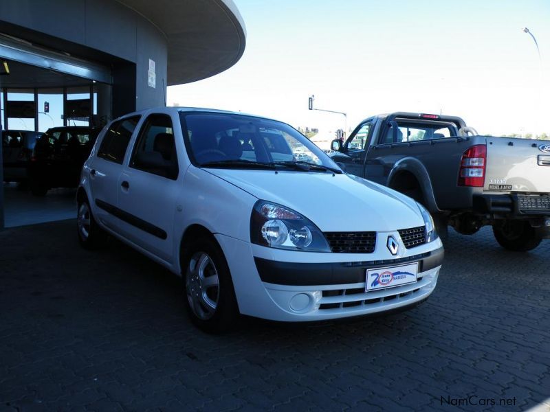 Used Renault Clio | 2003 Clio for sale | Windhoek Renault Clio sales ...