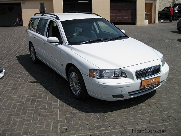 Used Volvo V70 2.0T | 2005 V70 2.0T for sale | Windhoek Volvo V70 2.0T sales | Volvo V70 2.0T ...