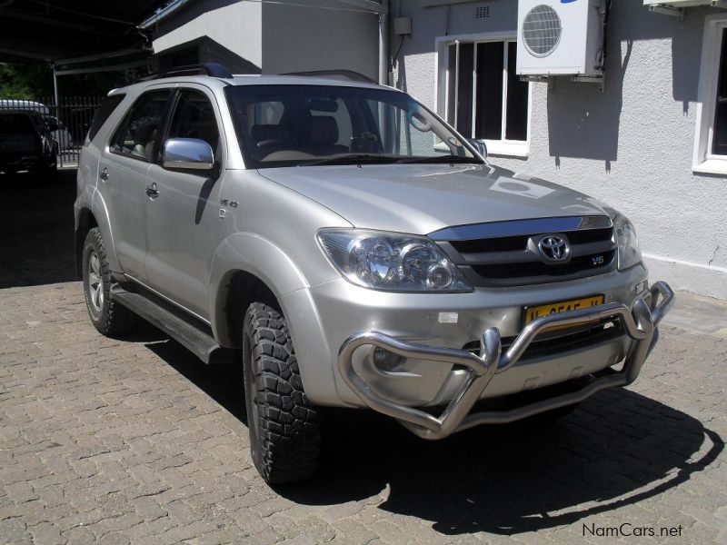 Used Toyota FORTUNER 4.0 V6 A/T 4X4 | 2006 FORTUNER 4.0 V6 A/T 4X4 for ...