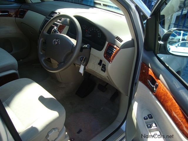 Used Toyota Ipsum 2.4i Advanced A/T (7-Seater) | 2009 Ipsum 2.4i ...