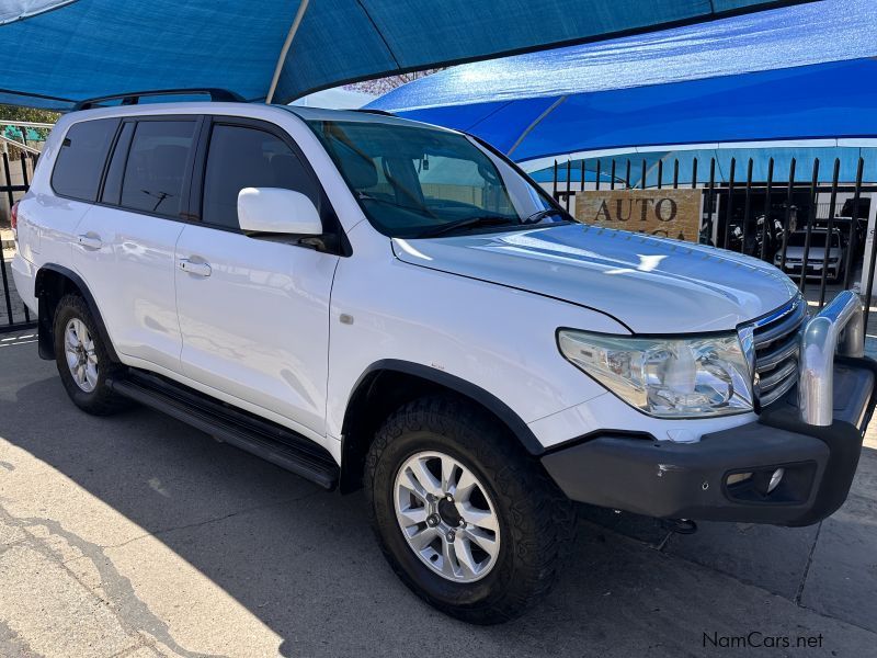 Used Toyota Landcruiser 200 Series VX V8 | 2009 Landcruiser 200 Series VX V8 for sale | Windhoek ...