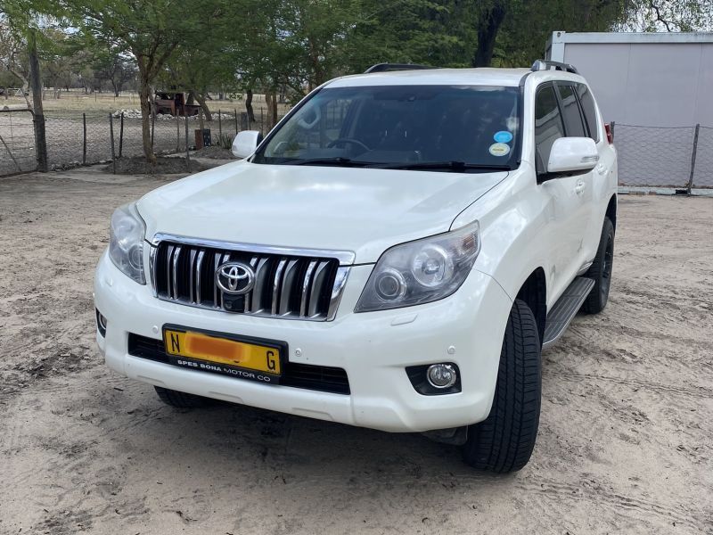 Used Toyota Land Cruiser Prado 150 4.0 V6 | 2010 Land Cruiser Prado 150 ...