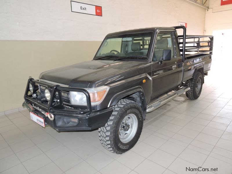 Used Toyota LAND CRUISER 4.2D | 2011 LAND CRUISER 4.2D for sale ...