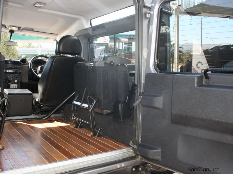 Used Land Rover Defender Puma SW 90 2.2 diesel 4x4 | 2012 Defender Puma ...